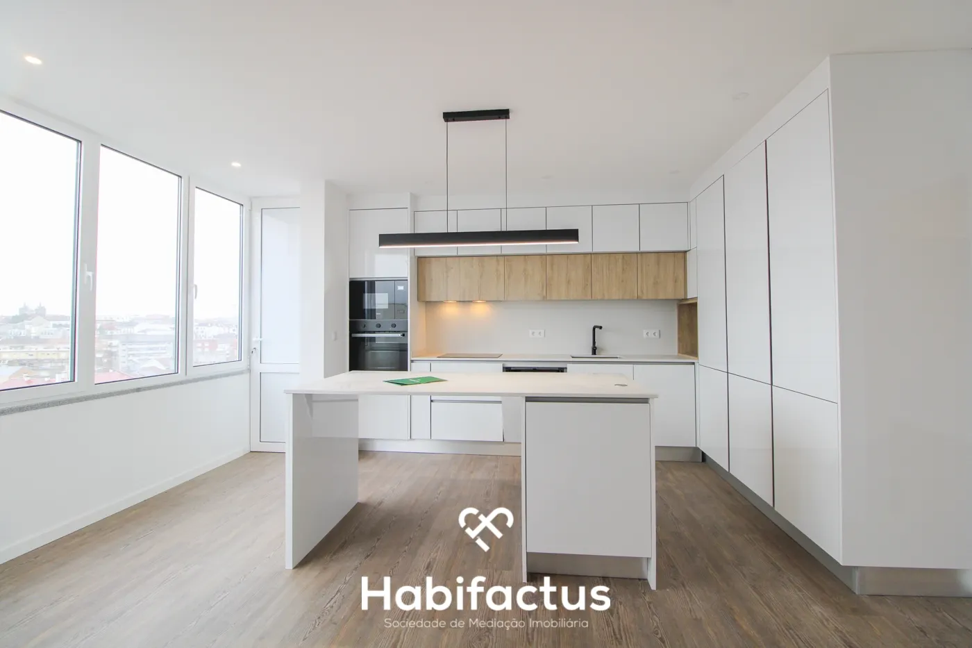 Flat T4, Viseu, Viseu / Sell / 311000 / Ref. V411409 - Imobiliária